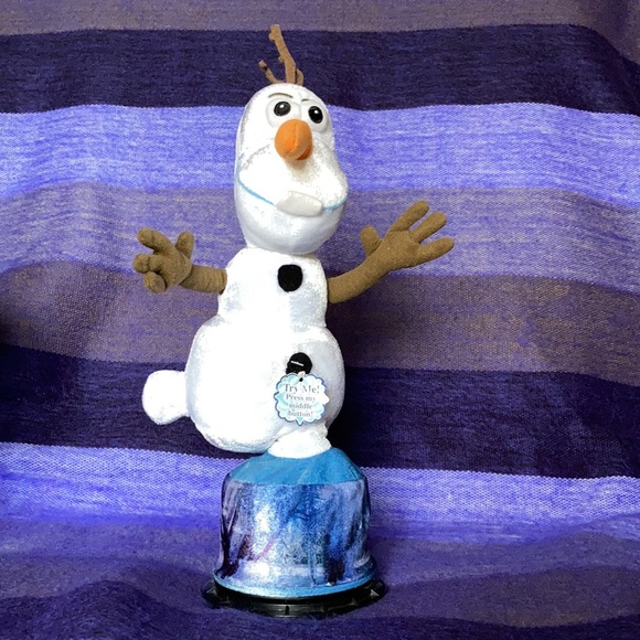 Disney | Toys | Disney Frozen Spinning Talking And Singing Olaf | Poshmark